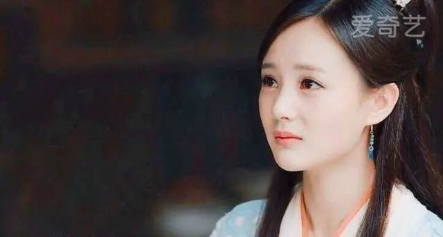 Why: Rong Er played by Li Yitong is closer to the original work than ...