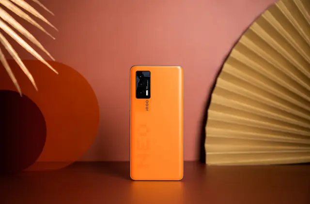 iQOO Neo5 Pixel Orange Picture Tour! The value of the face is ...