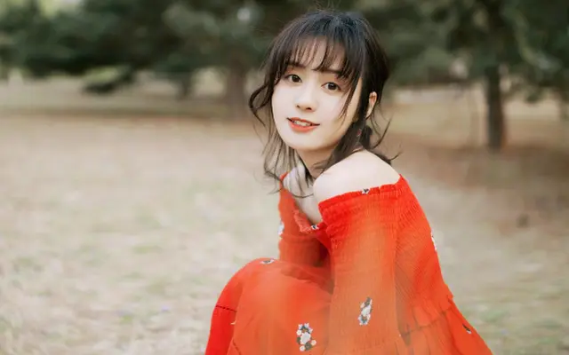 In "You Are My Glory", what is the persona of Pepe, my girlfriend ...