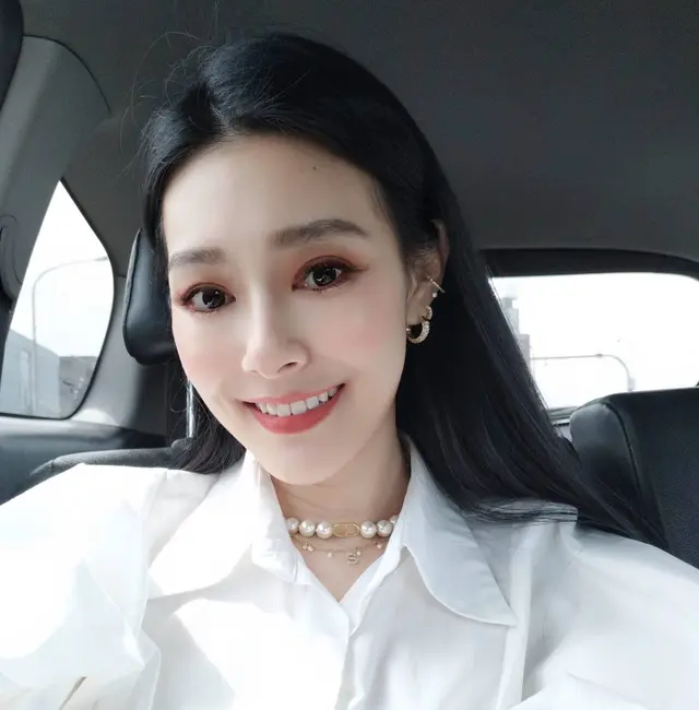 Congratulations! 39-year-old famous Taiwanese actress Wang Sijia gave birth to a baby girl ...