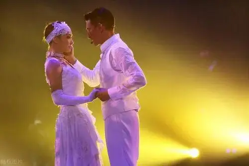 Let "Andy Lau" so affectionate Lai Wenhui! Called Hua Tsai's "White ...