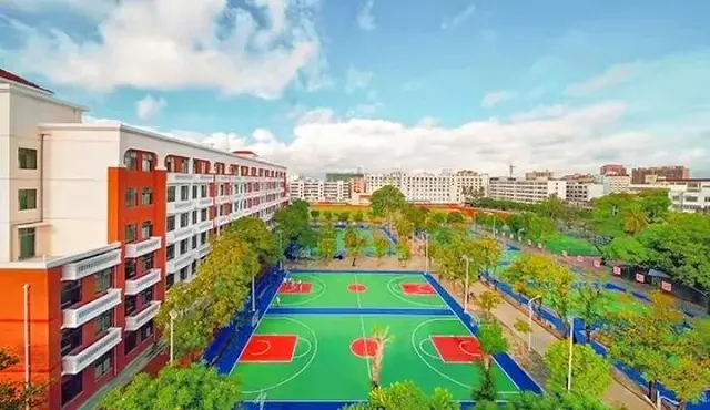 What are the names of the 8 high schools in Qionghai City, Hainan ...