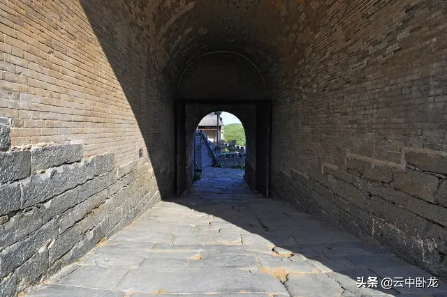 Lao Han told a story: Xiongguan - story| DayDayNews