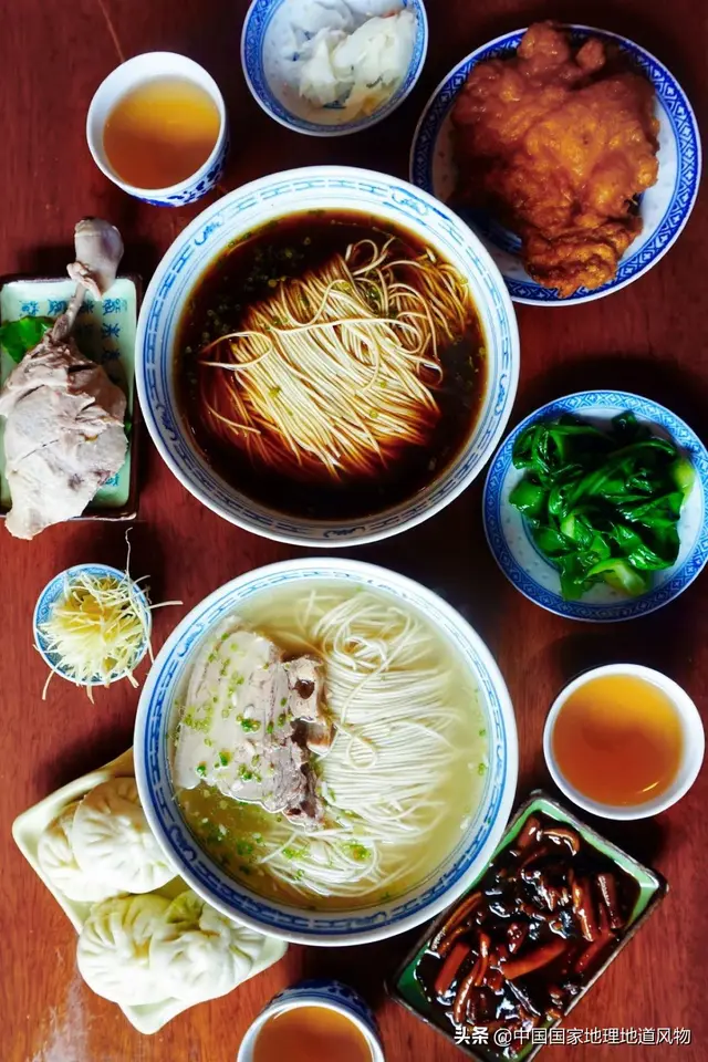 As expected of Jiangsu, breakfast is also "bulk". It's hard to define ...