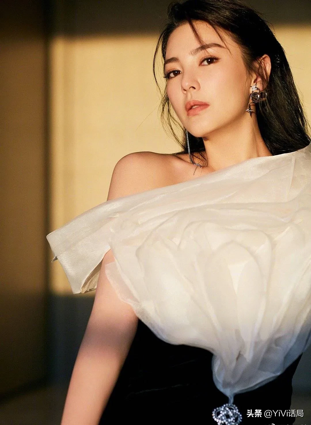 娱乐圈那点事儿_YiVi话局_2020年06月28日_微头条-今日头条