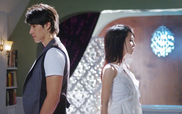 Jolin Tsai angered her 6-year-old boyfriend Jin Rong, and she wanted to ...