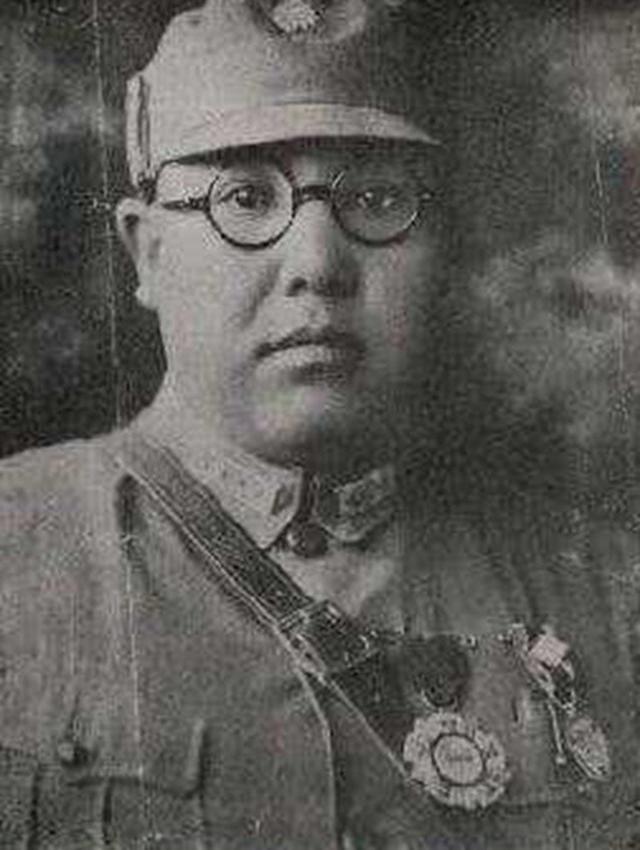 "King of Ningxia" Ma Hongkui, after going to Taiwan with Chiang Kai ...
