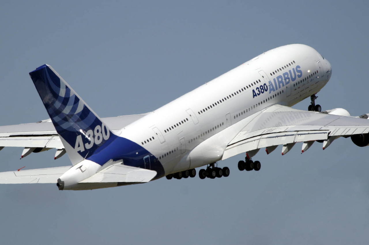 为什么空客飞机没有A360和A370直接从A350跳到了A380？ - 头条问答