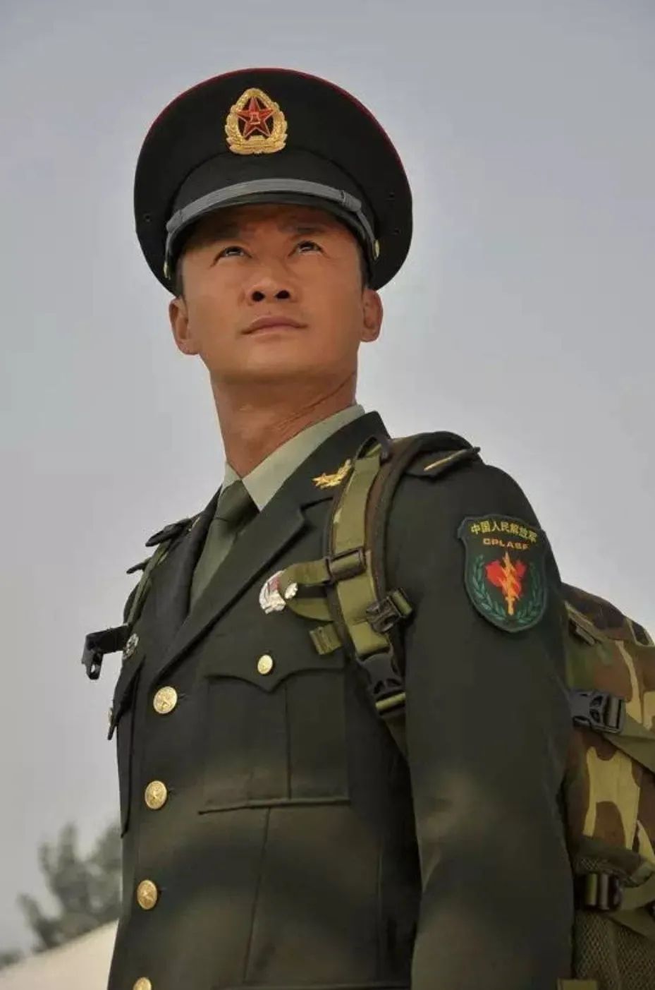 五位演过军人的男演员：吴京一身正气，李幼斌塑造经典 - 娱乐八卦